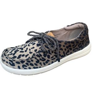 Makula | Shoes | Makula Tasha Leopard Print Lightweight Lace Up Sneaker ...